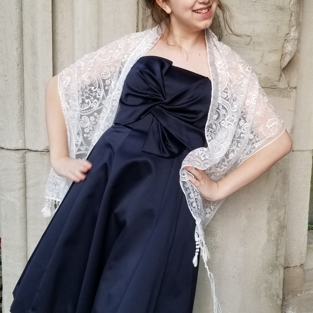 Embroidered Lace Ladies Tallit with Fringe – HandmadeByChana